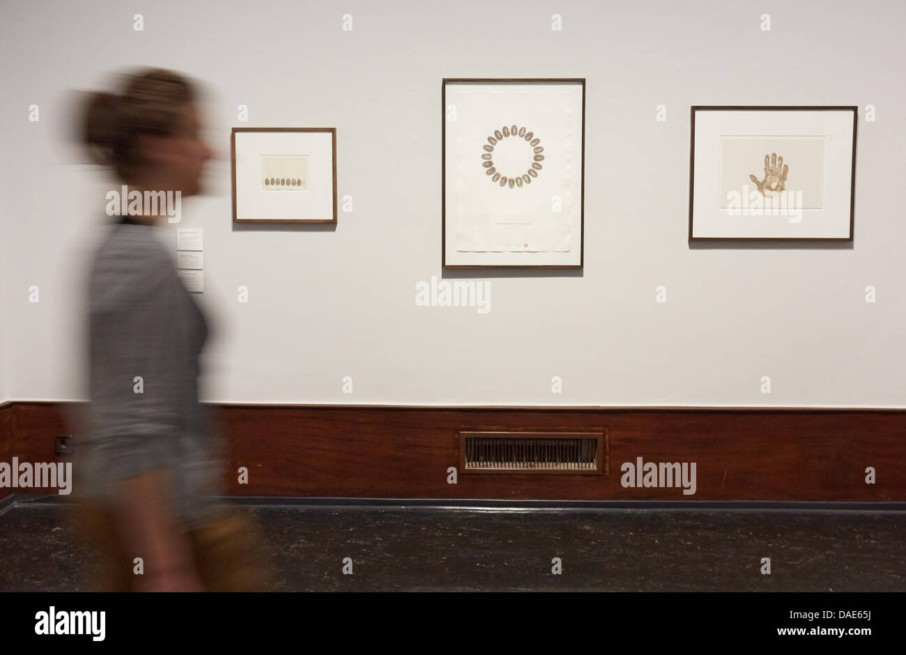 River avon mud circle hi-res stock photography and images - Alamy