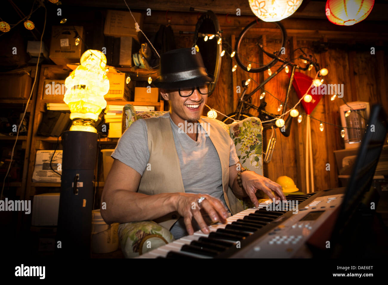 Man Playing Keyboard Stock Photos & Man Playing Keyboard Stock Images ...