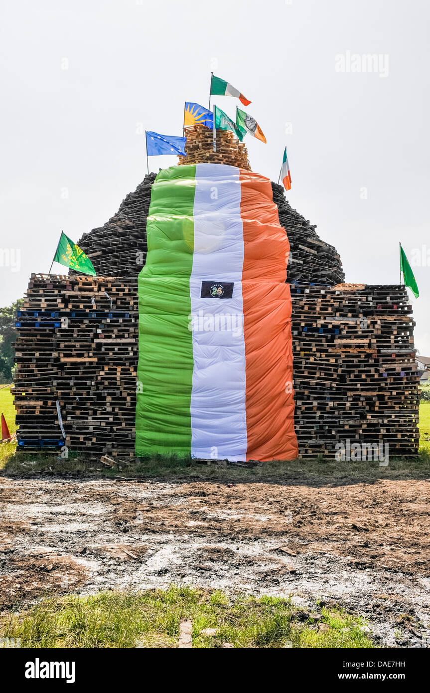 Newtownabbey, Northern Ireland. 11th July 2013. Irish flags on top of ...