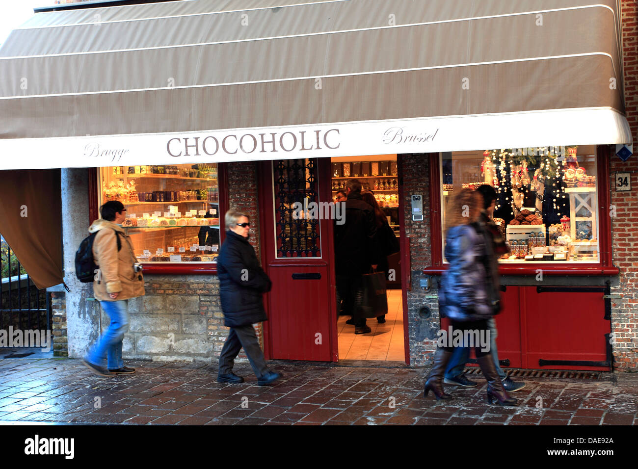 Belgium chocolate shop window display at christmas time, Market place ...
