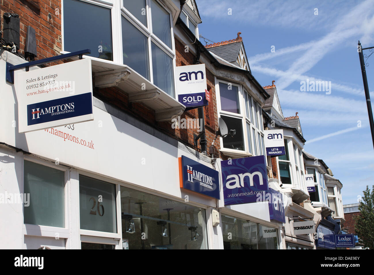 General street view of Weybridge Stock Photo - Alamy