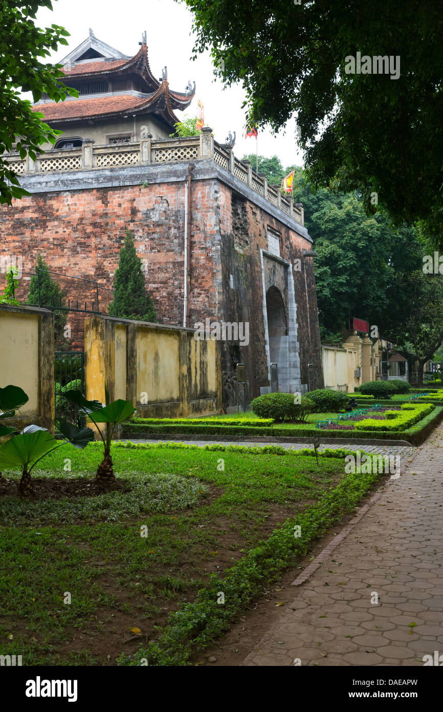 Hanoi architecture hi-res stock photography and images - Alamy