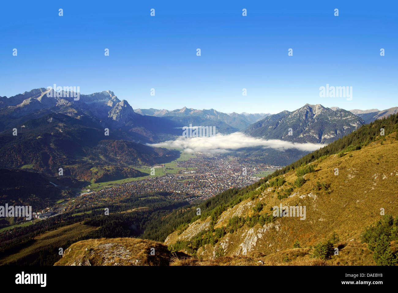 Wetterstein mountain ranges hi-res stock photography and images - Alamy