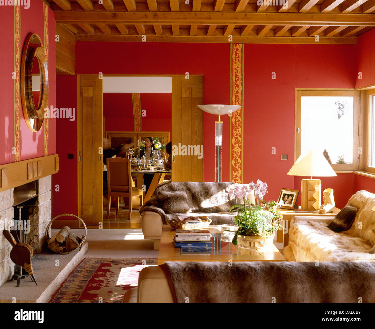 Red faux fur hi-res stock photography and images - Alamy