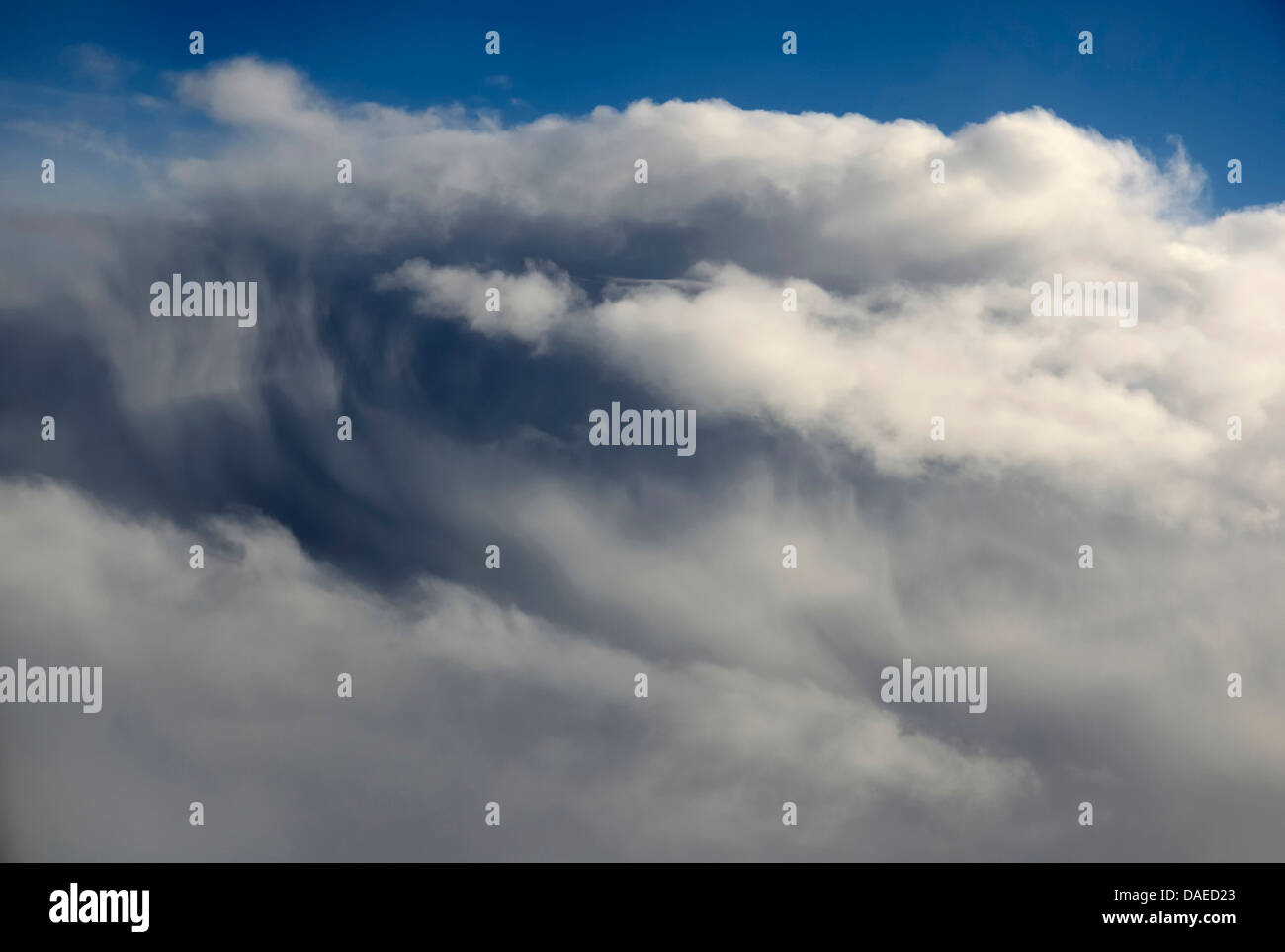 Cloud cover hi-res stock photography and images - Alamy