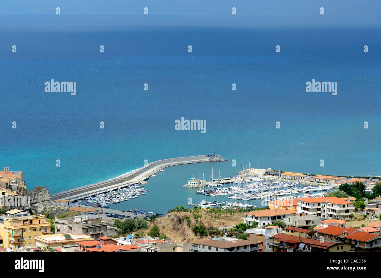 Strait of messina hi-res stock photography and images - Alamy