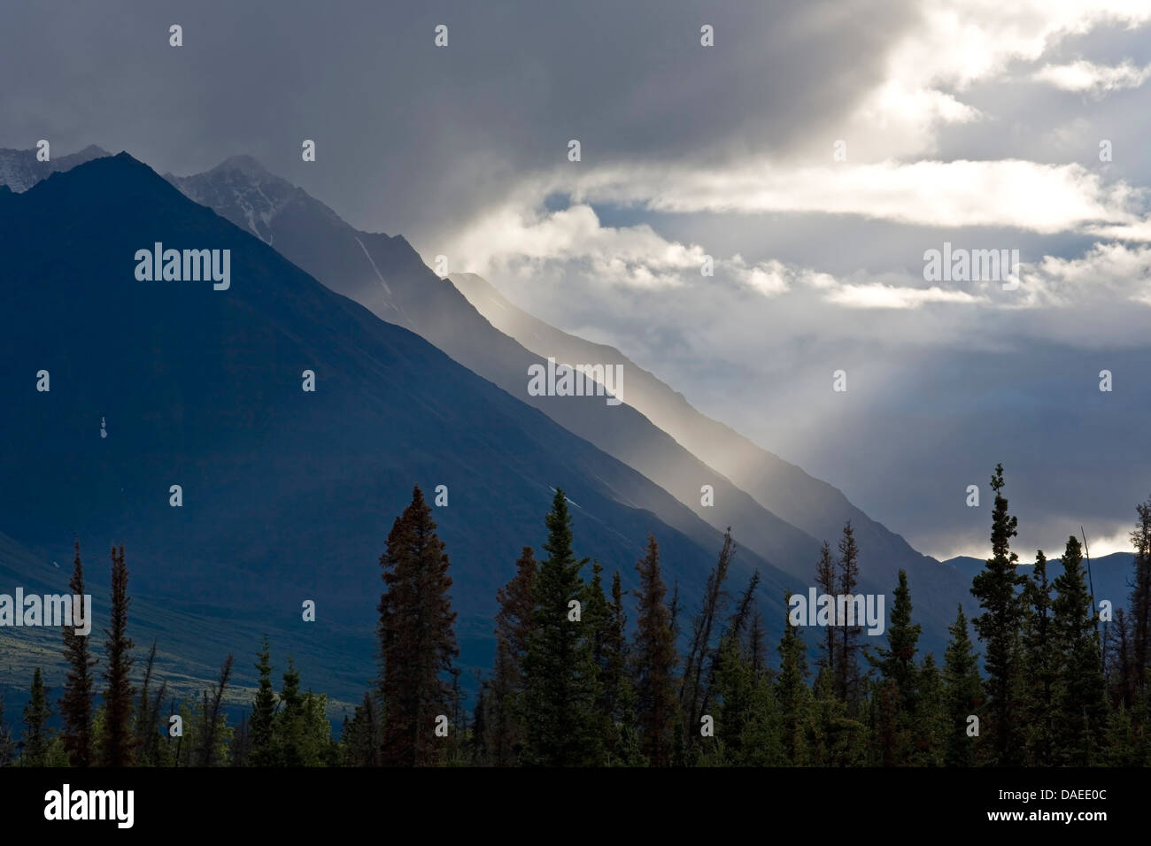 Kluane ranges hi-res stock photography and images - Alamy