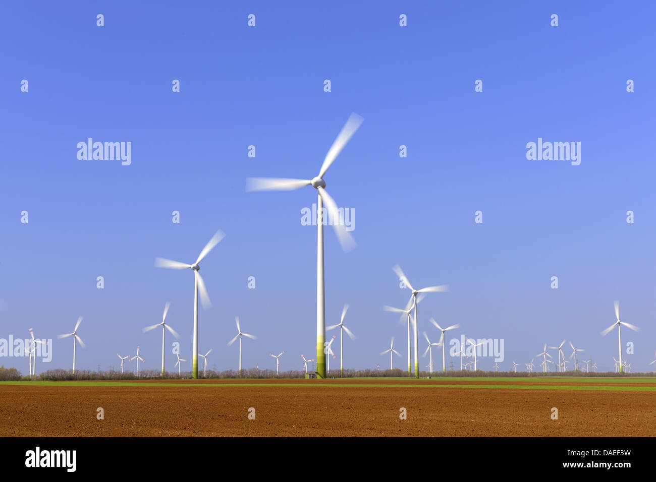 Large wind farm with turbines hi-res stock photography and images - Alamy