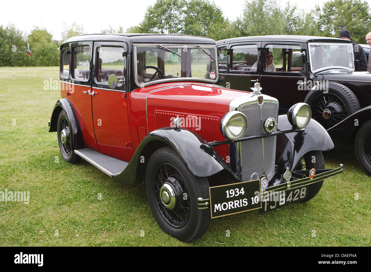 Red Morris saloon 1046cc on display at the Bromley Pageant of Motoring ...