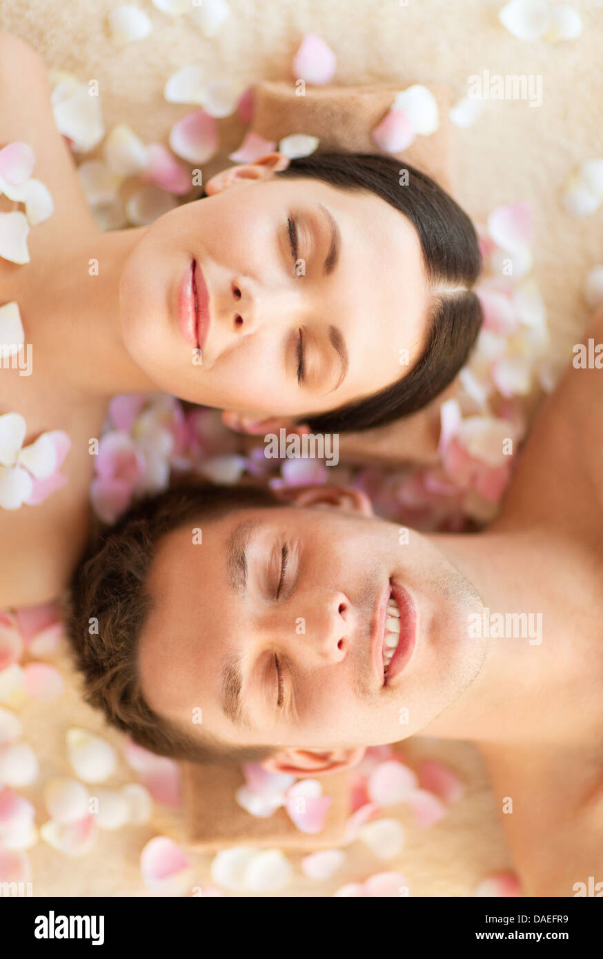 couple in spa Stock Photo - Alamy