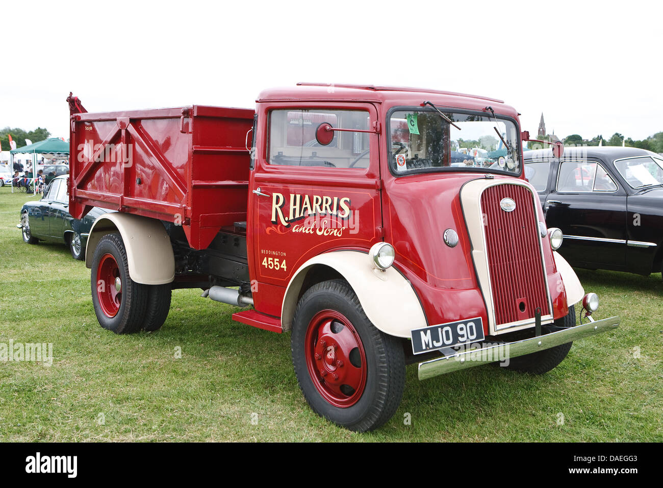 Fordson truck hi-res stock photography and images - Alamy