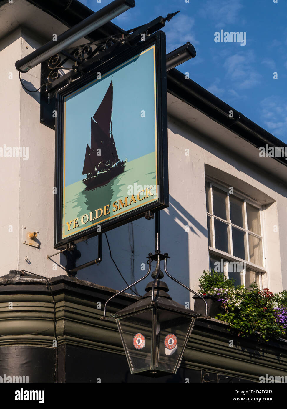 SOUTHEND-ON-SEA, ESSEX, UK - JULY 06, 2013: Sign outside Ye Old Smack ...