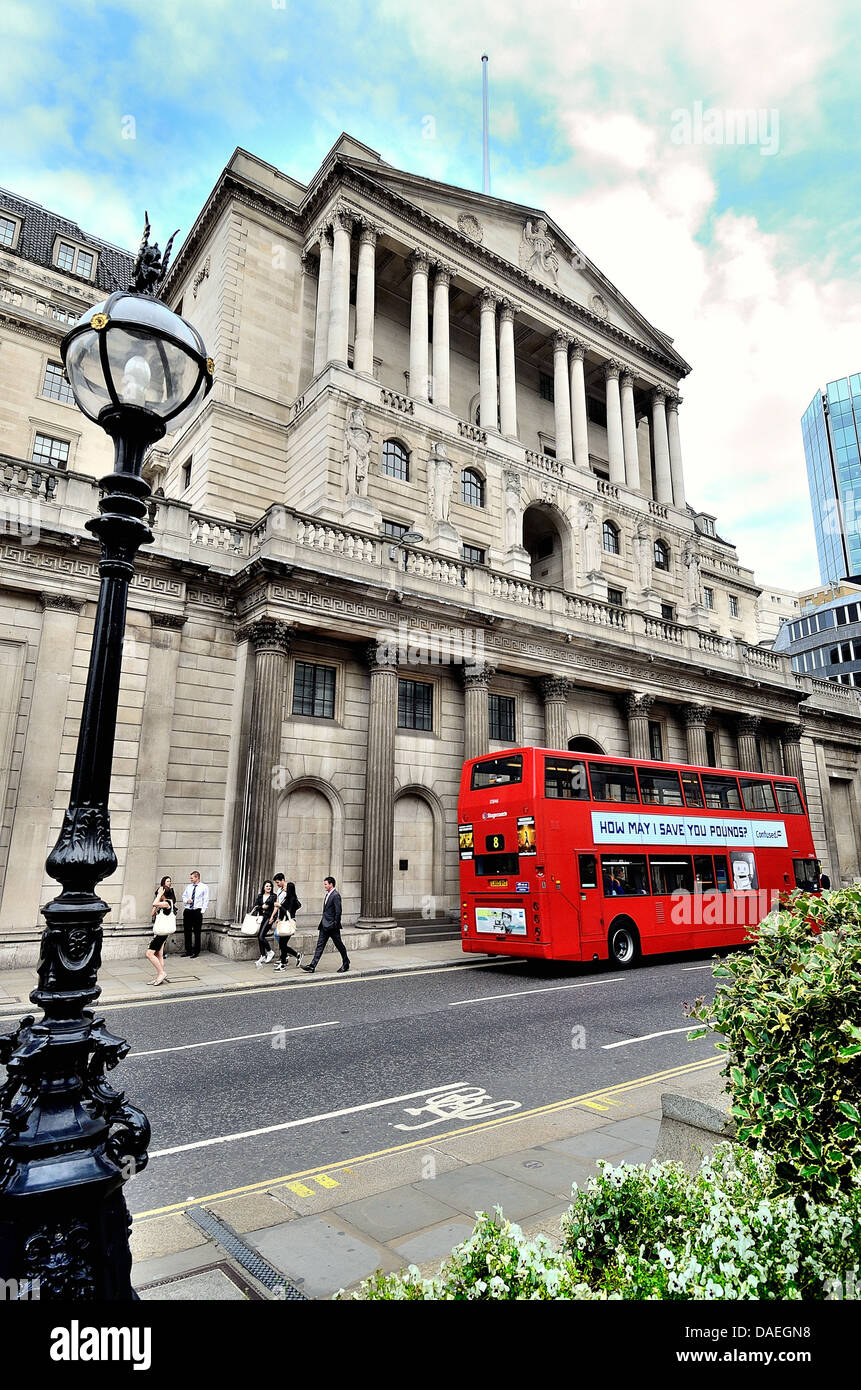 London authority bank hi-res stock photography and images - Alamy