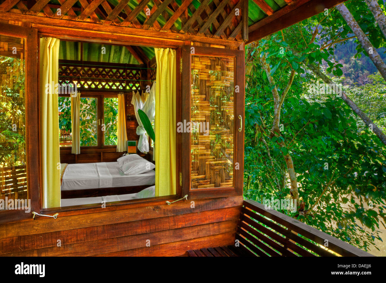 House In Rainforest High Resolution Stock Photography and Images - Alamy