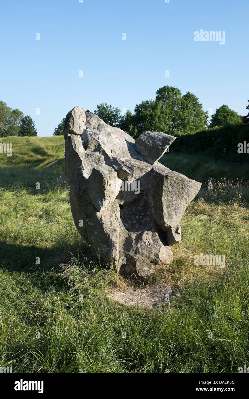 Anvil stone hi-res stock photography and images - Alamy