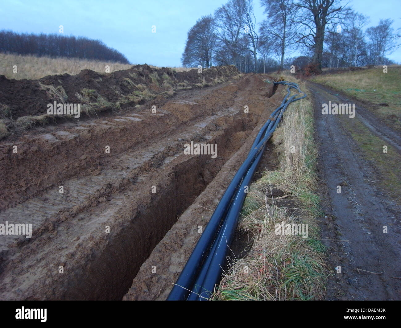 Horizontal ground line hi-res stock photography and images - Alamy