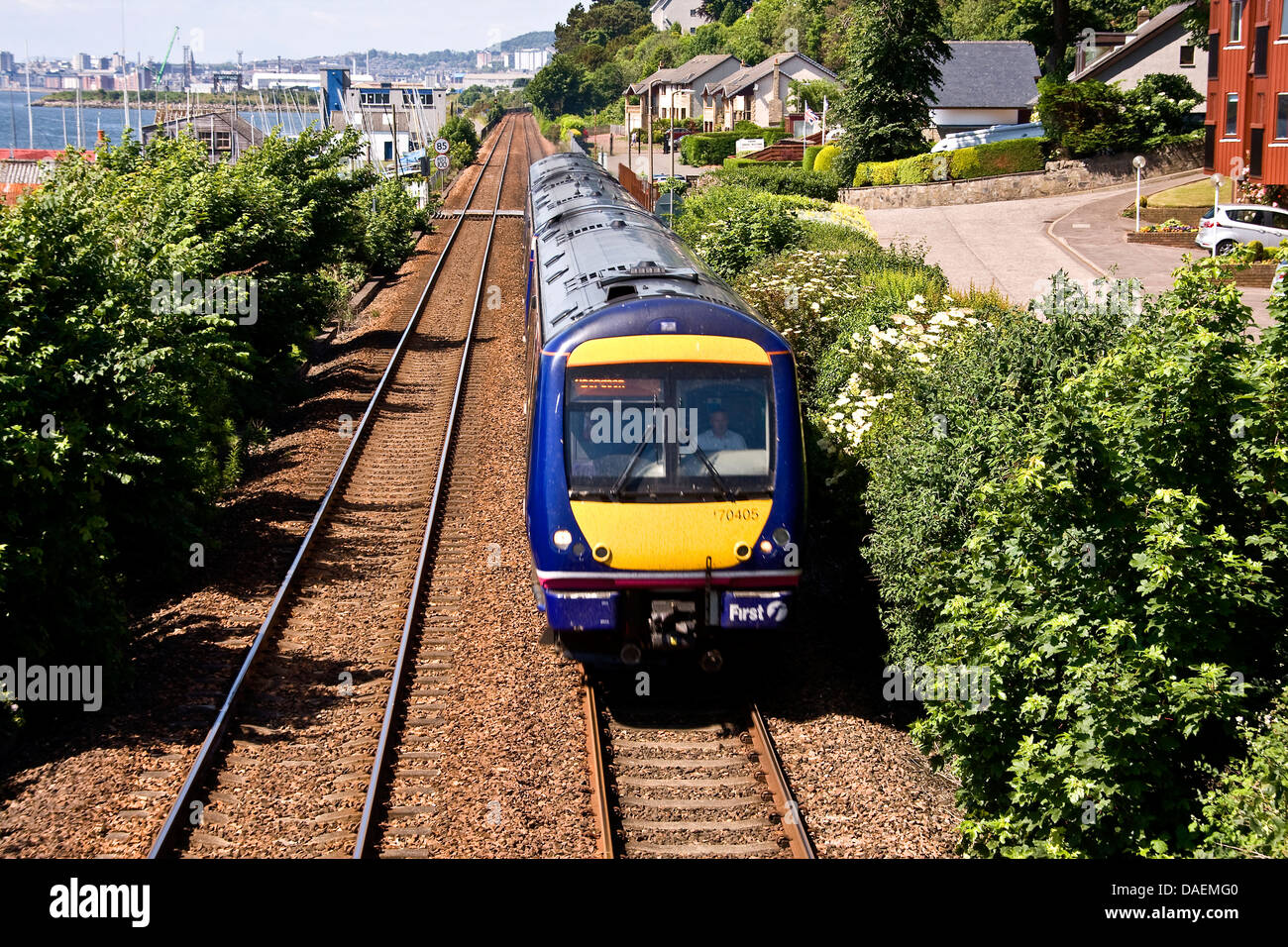 Broughty ferry rail hi-res stock photography and images - Alamy