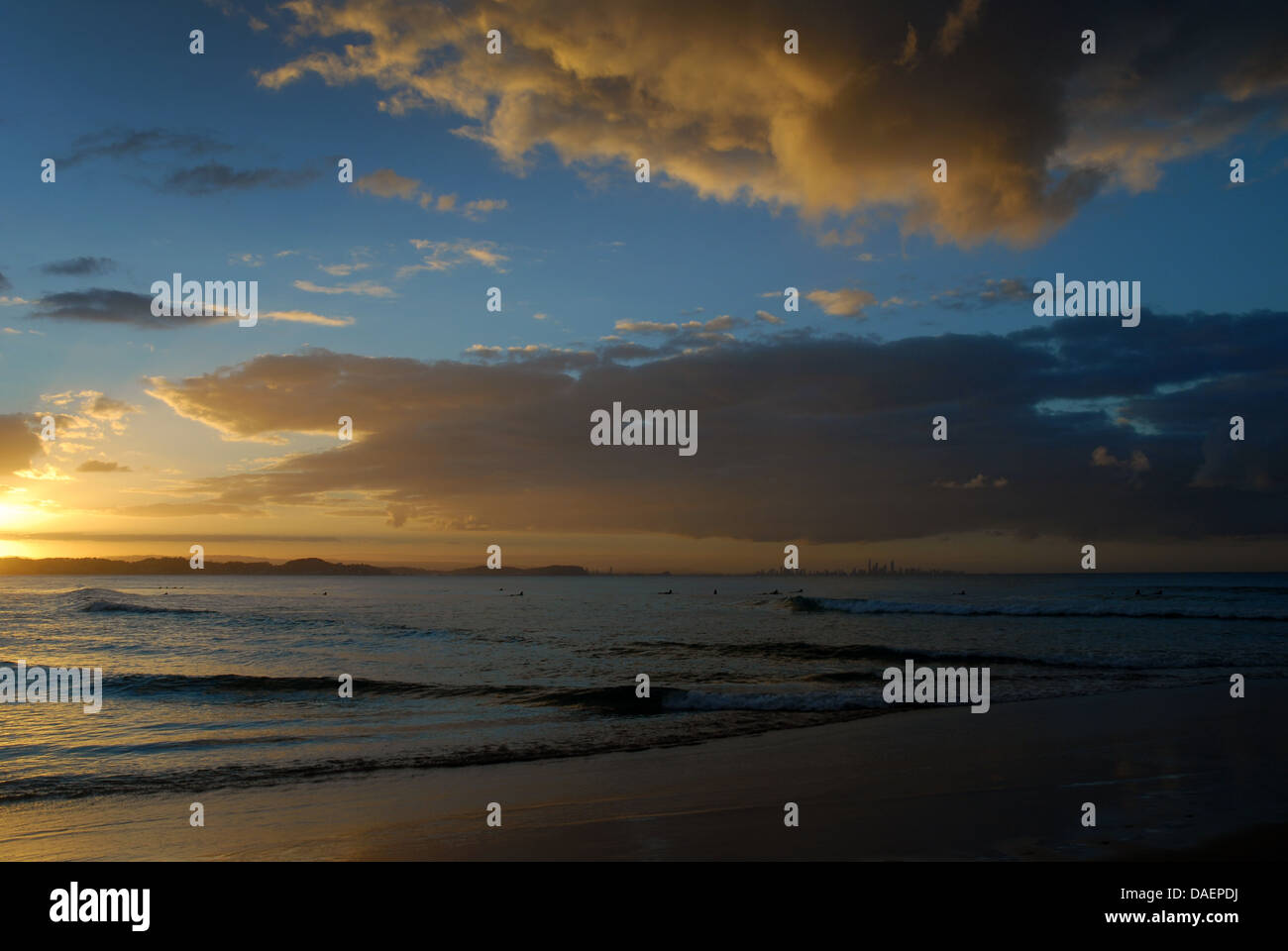 Australia night blue sky lit hi-res stock photography and images - Alamy