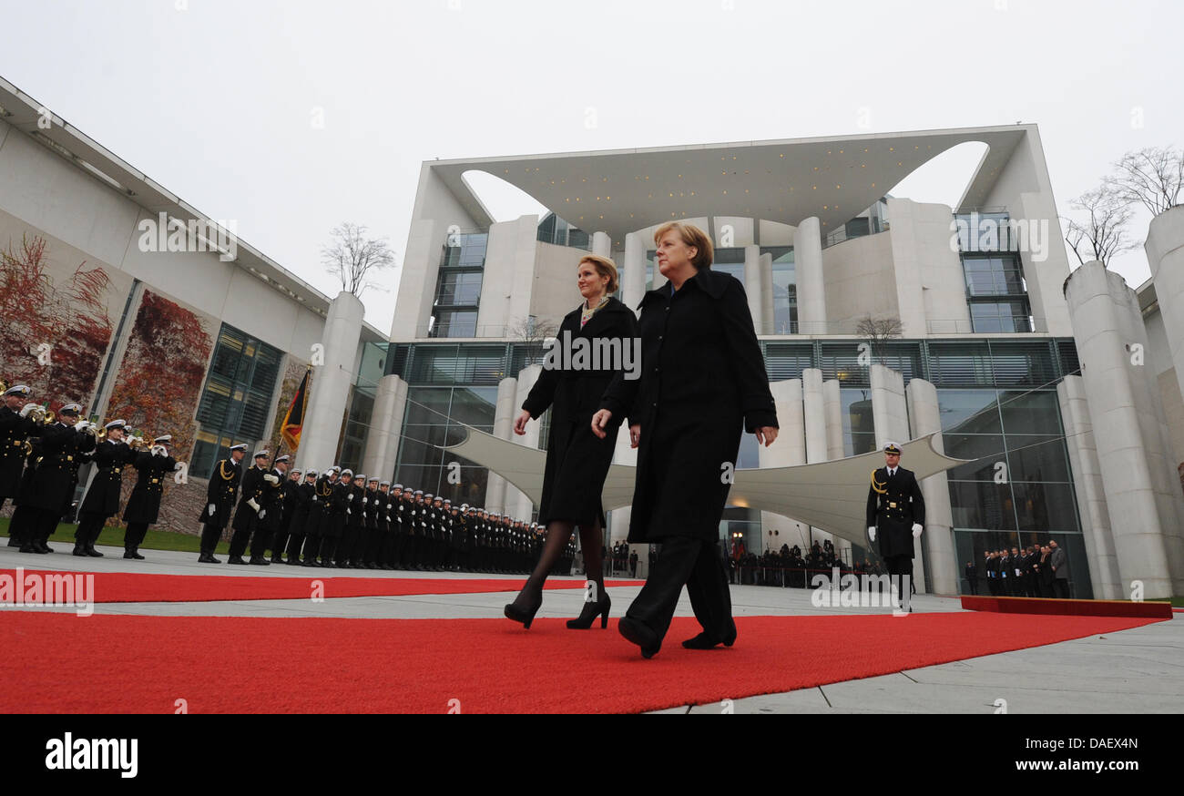German Chancellor Angela Merkel (R) receives Danish Prime Minister ...