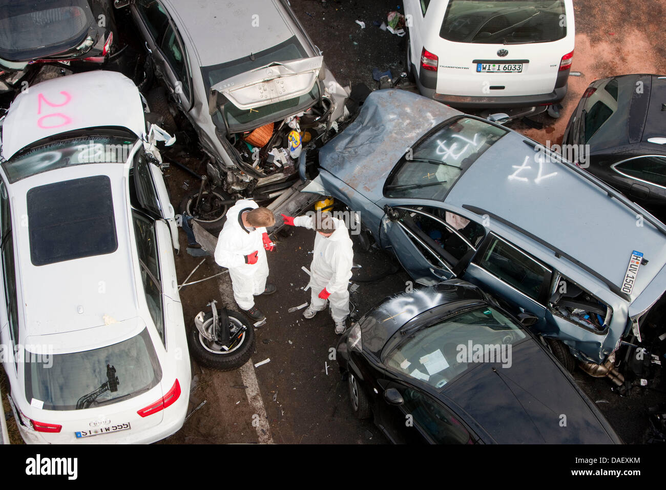 Autobahn a 52 hi-res stock photography and images - Alamy