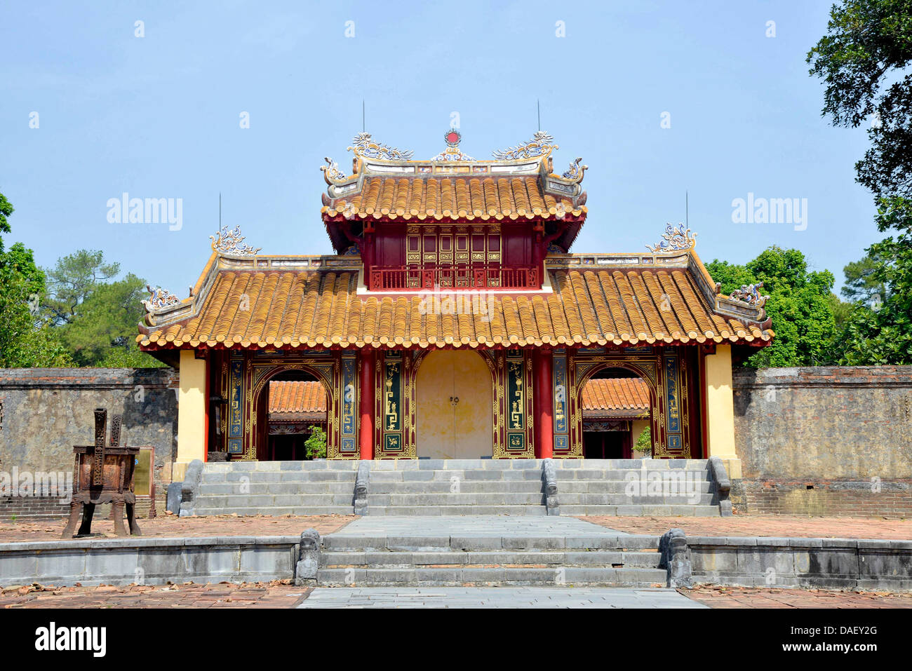 Tomb of emperor minh mang hi-res stock photography and images - Alamy