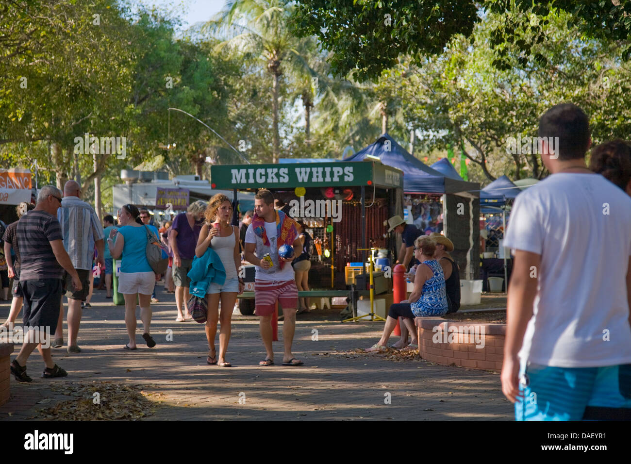 Visitors to Mindil beach sunset markets,Darwin,Australia Stock Photo ...
