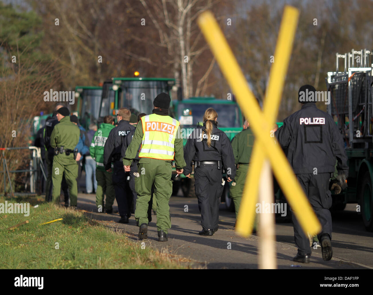 Police prepare fro anti-nuclear protests in Dannenberg, Germany, 25 ...