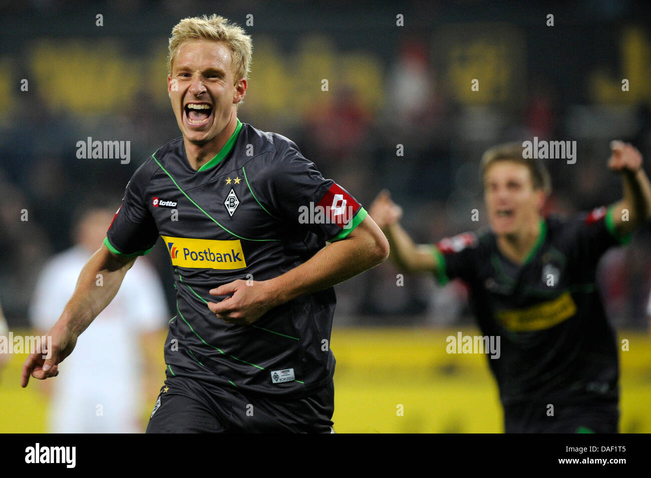 Moenchengladbach's Mike Hanke cheers after his 0-1 goal during the ...
