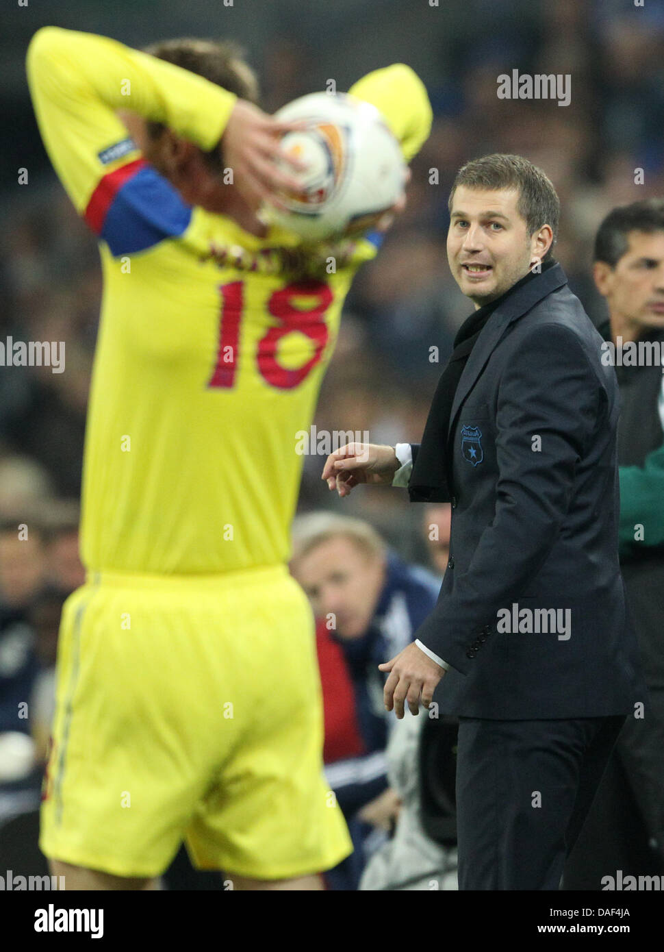 Steaua's head coach Ilie Stan reacts during the Europa League group J ...