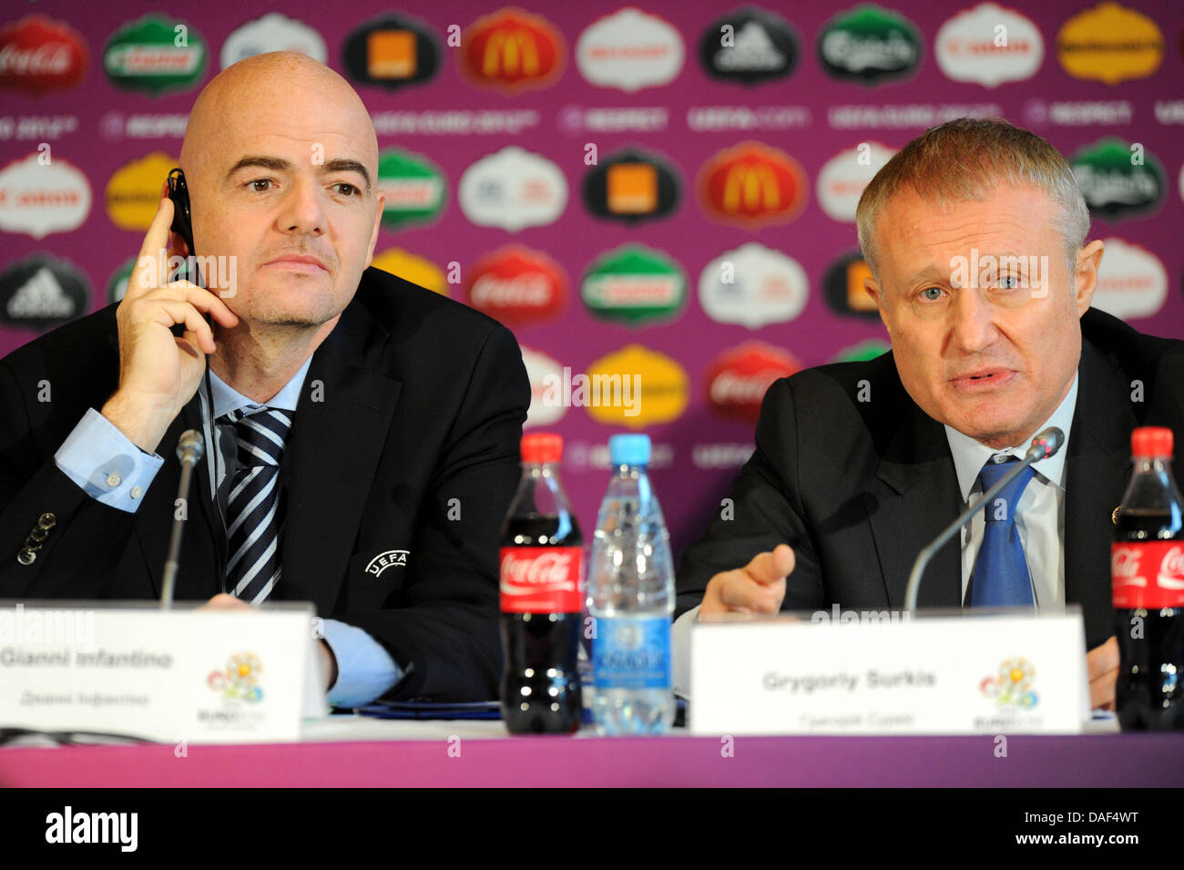 UEFA General Secretary Gianni Infantino (l) and Grygoriy Surkis ...