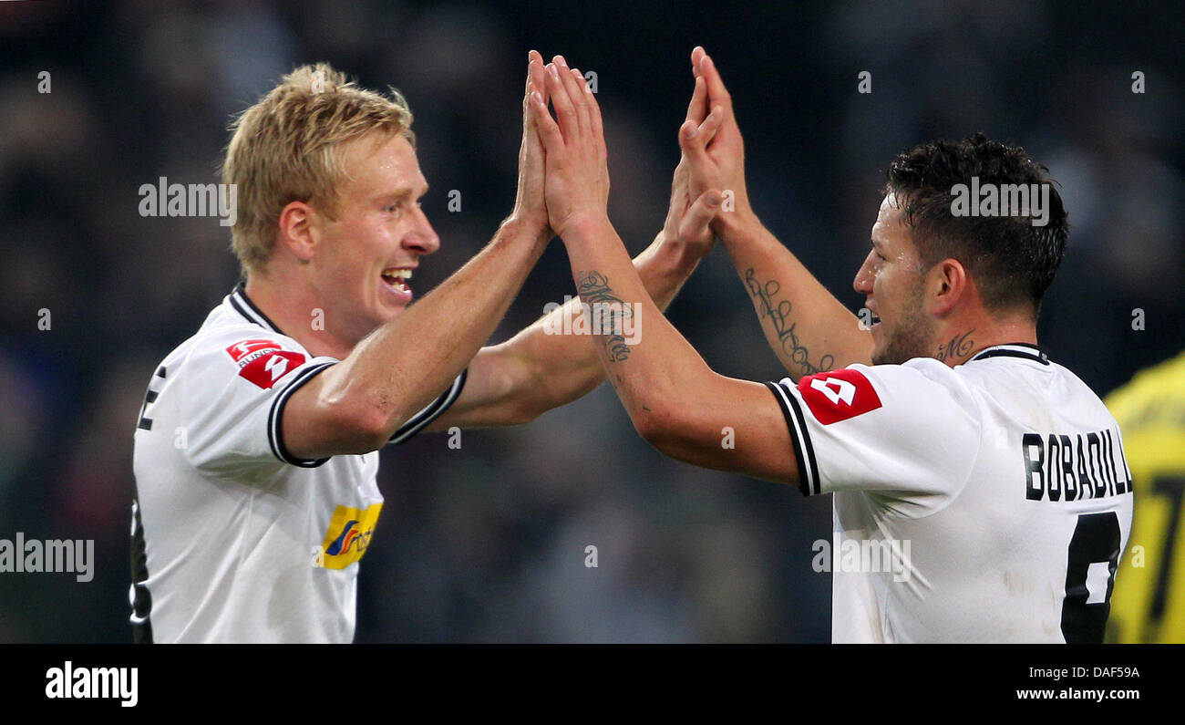 Sports spo soccer clapping hands bundesliga cheering germany hi-res ...