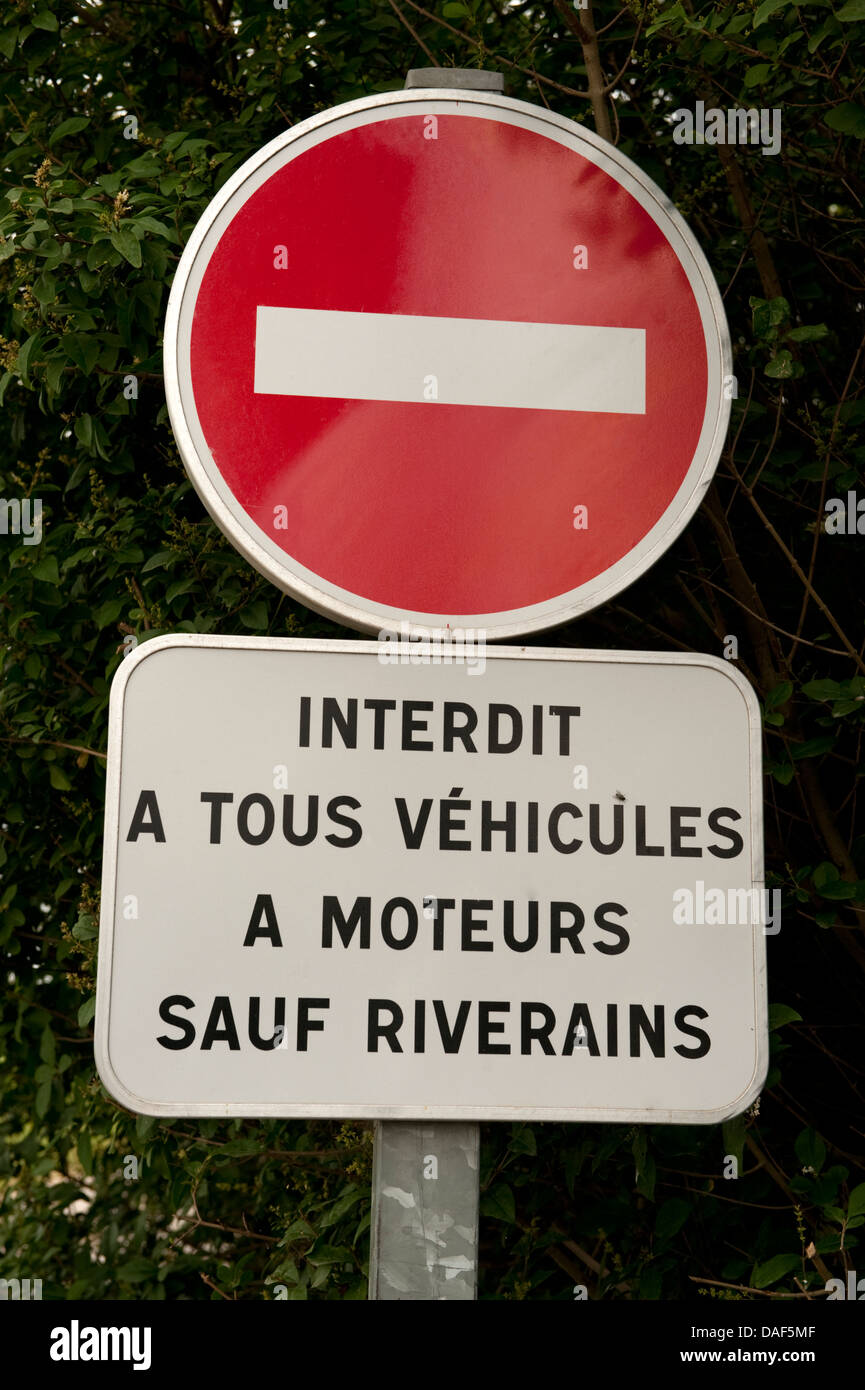French no entry sign hi-res stock photography and images - Alamy