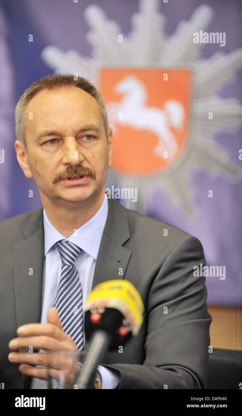 Crime justice and right kinder male hi-res stock photography and images ...