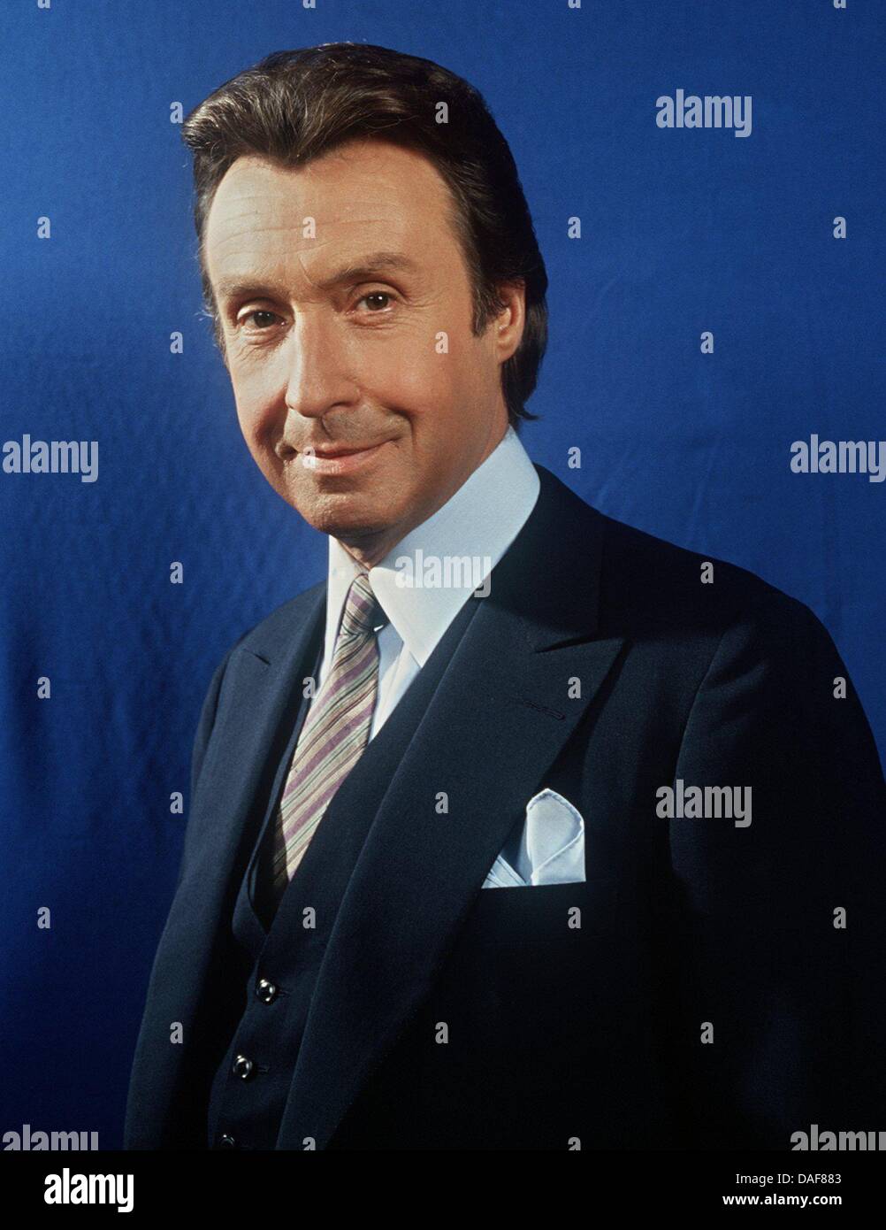 (dpa file) An undated file picture of Austrian actor, singer and TV ...