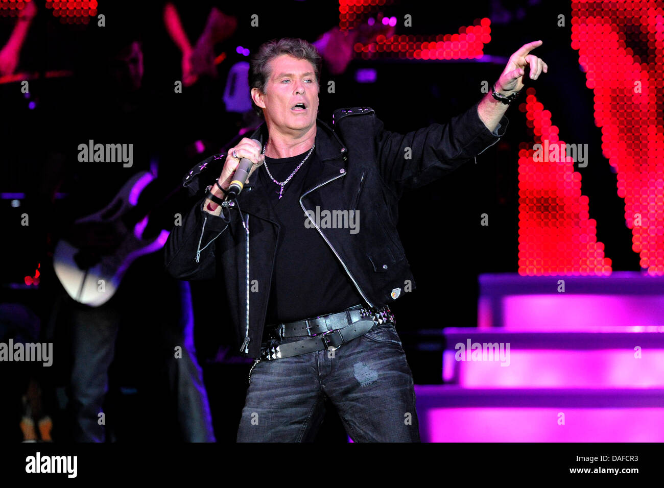 David hasselhoff on stage hi-res stock photography and images - Alamy