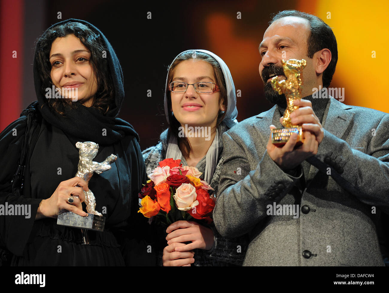 The Iranian actresses Sarina Farhadi (L-R) and Sareh Bayat and director ...