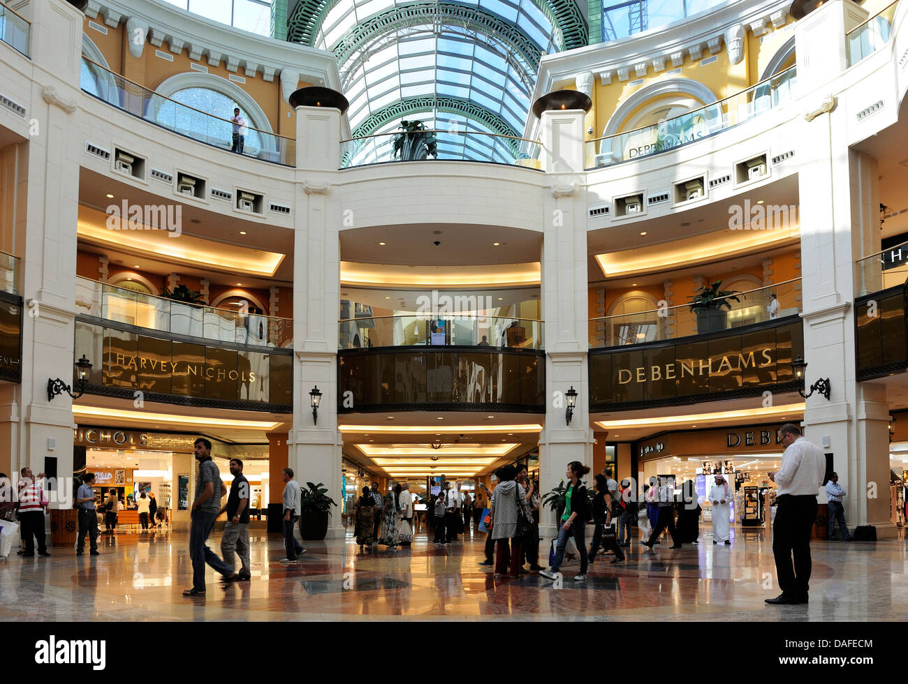 United Arab Emirates, Dubai, Interior of Dubai Mall Stock Photo - Alamy