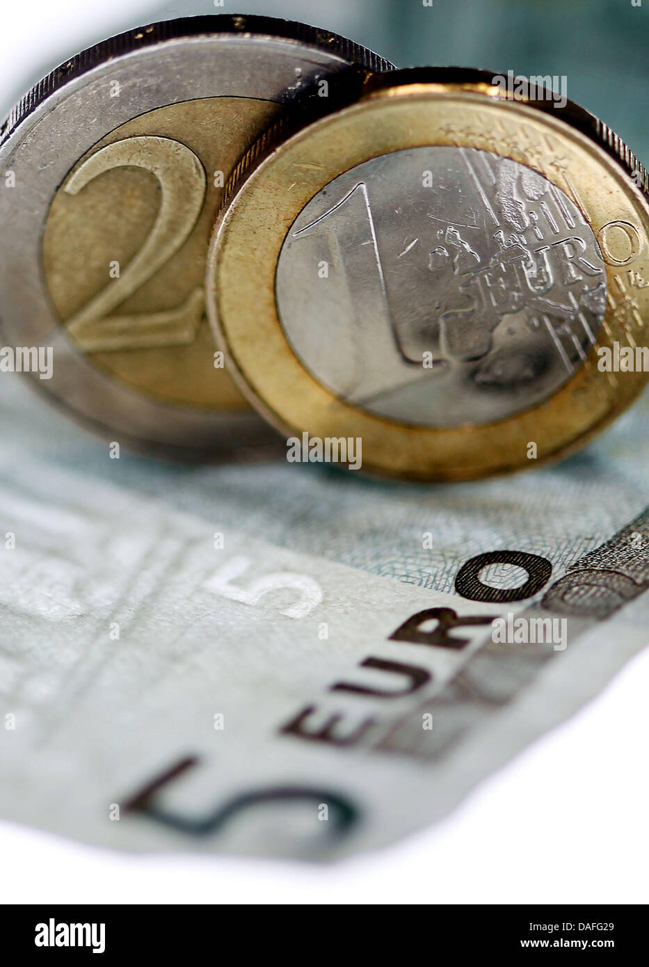 More euro hi-res stock photography and images - Alamy