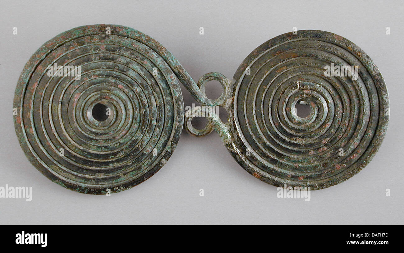 This double spiral fibula, part of the LACMA collection, is a ...