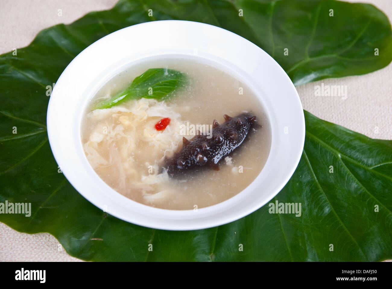 China delicious food sea slug soup hi-res stock photography and images ...