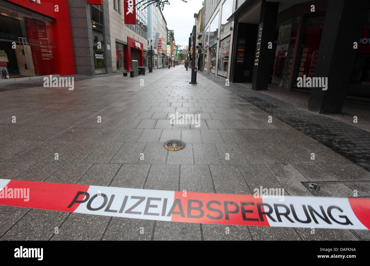 Empty blockbuster hi-res stock photography and images - Alamy