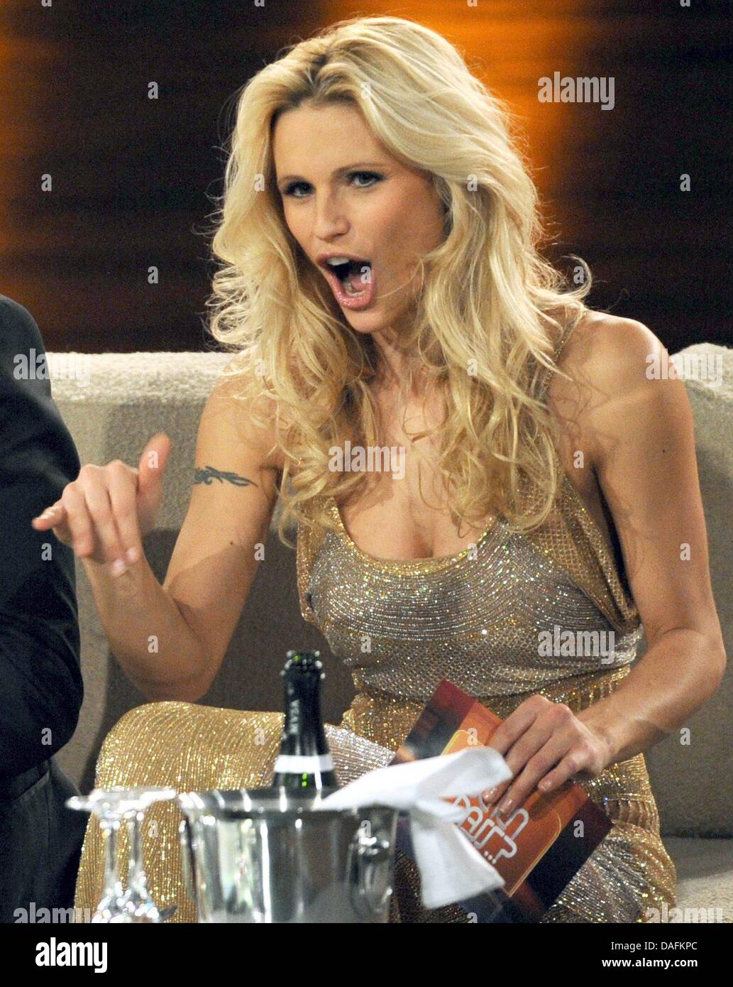German tv presenter game show hi-res stock photography and images - Alamy