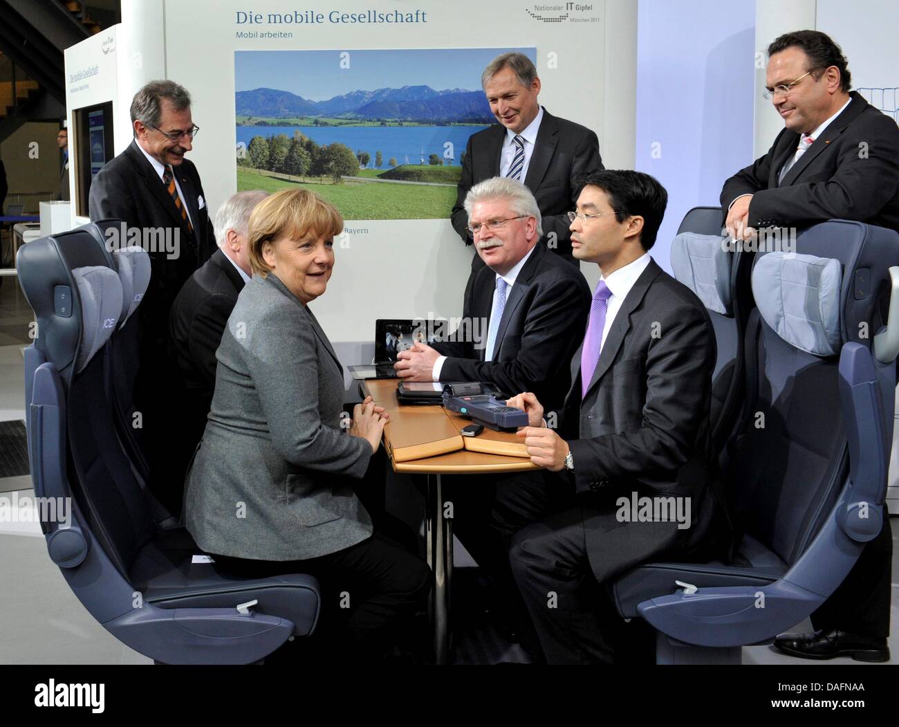 Laughing german chancellor angela merkel hi-res stock photography and ...