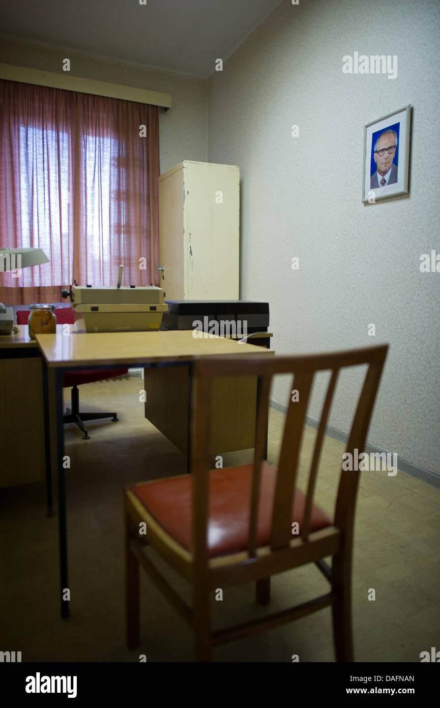 An interrogation room in the former detention center of the Stasi is ...