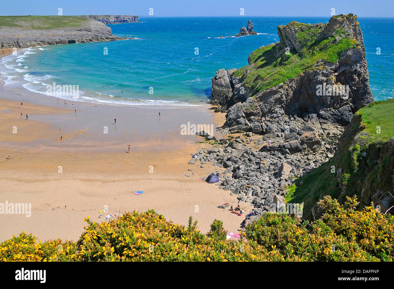 coast landscape of Broadhaven South Beach, United Kingdom, Wales ...