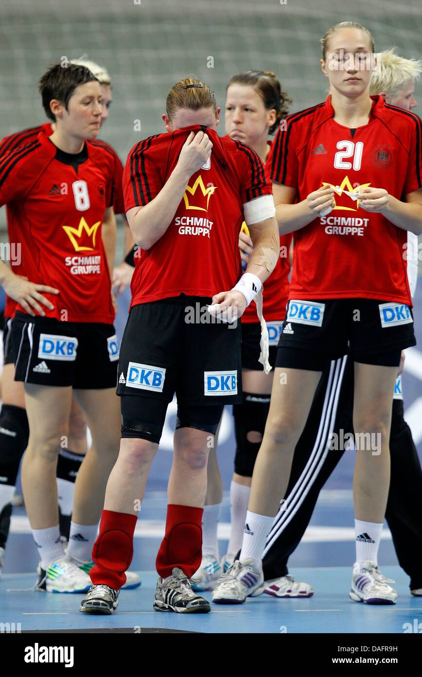 German handball female hi-res stock photography and images - Alamy