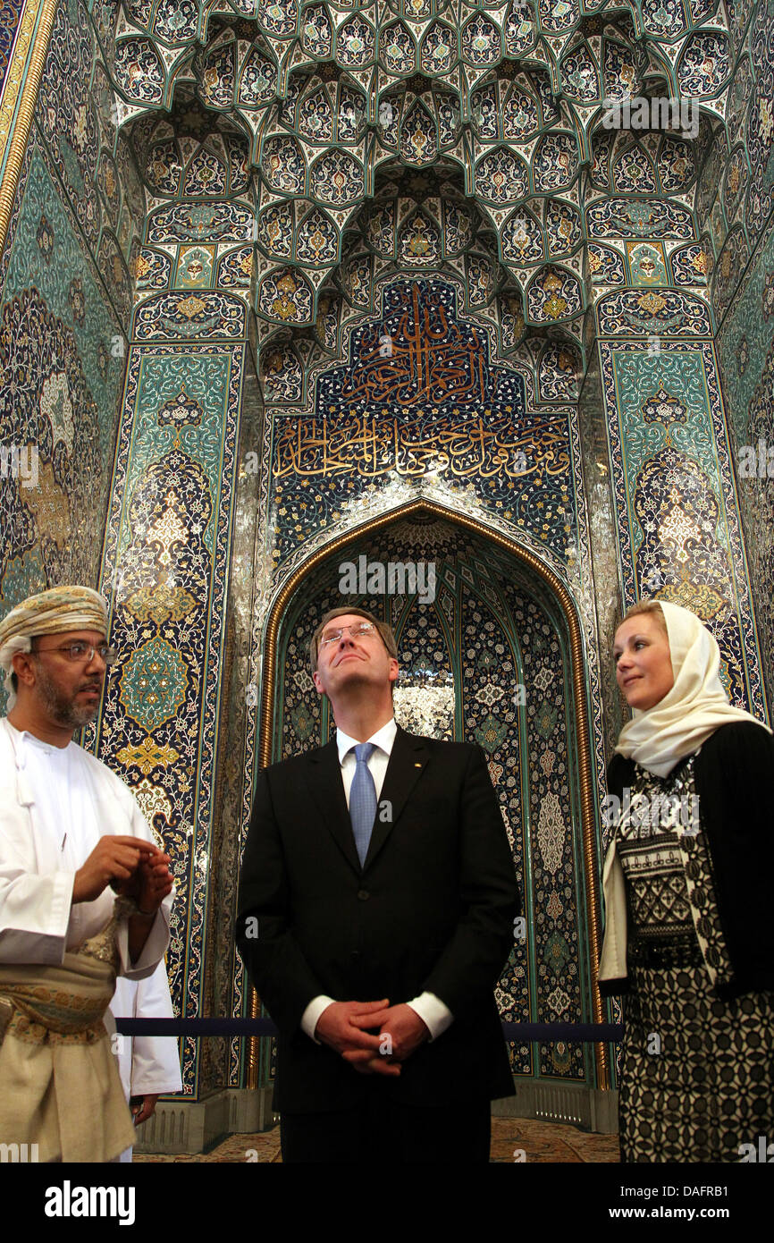 German President Christian Wulff and his wife Bettina visit the Sultan ...