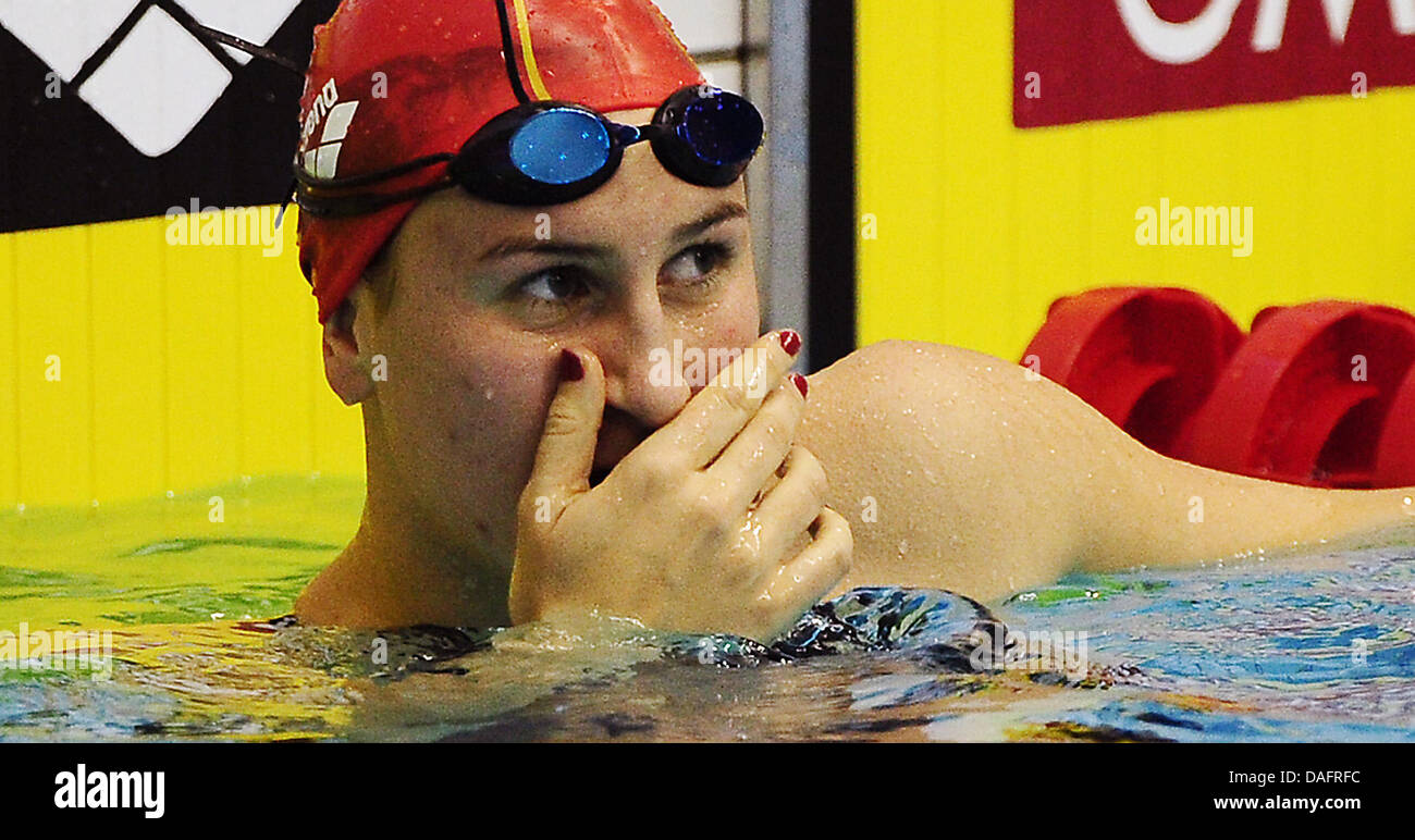 Theresa Michalak of Germany reacts after winnimg the 100m Individual ...