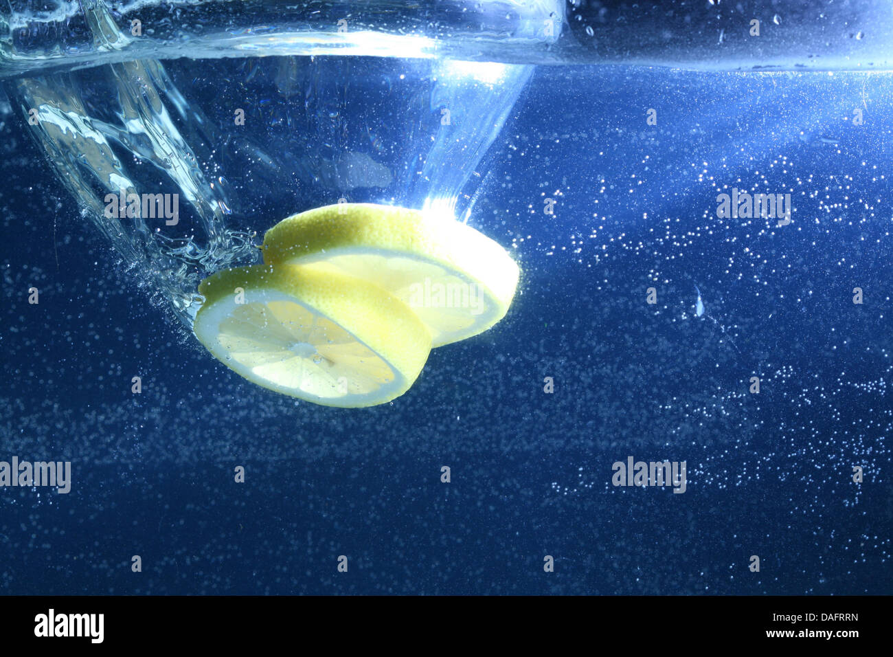blue fruit splash macro close up Stock Photo - Alamy