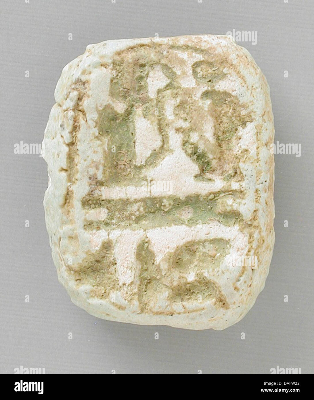 Throne symbolism hi-res stock photography and images - Alamy